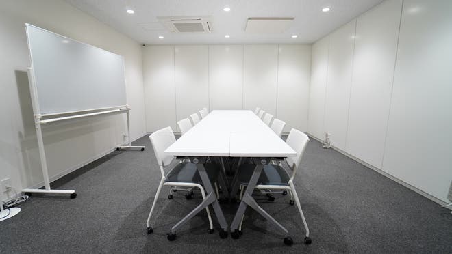 <戸塚会議室>戸塚駅徒歩3分!光Wi-Fi無料!会議/打ち合わせ/セミナー/商談/リモートワーク/テレワーク/作業場所の写真2
