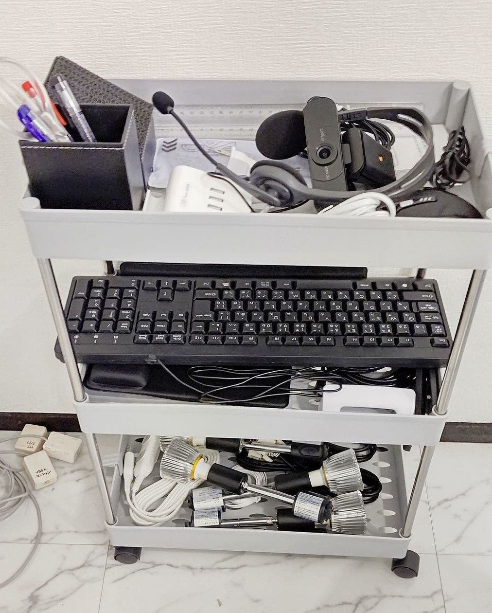 【博多駅P4出口徒歩1分！】WiFi・プロジェクター・モニター・ホワイトボード全て無料！ふれあい貸し会議室 博多A-チンクエの写真23