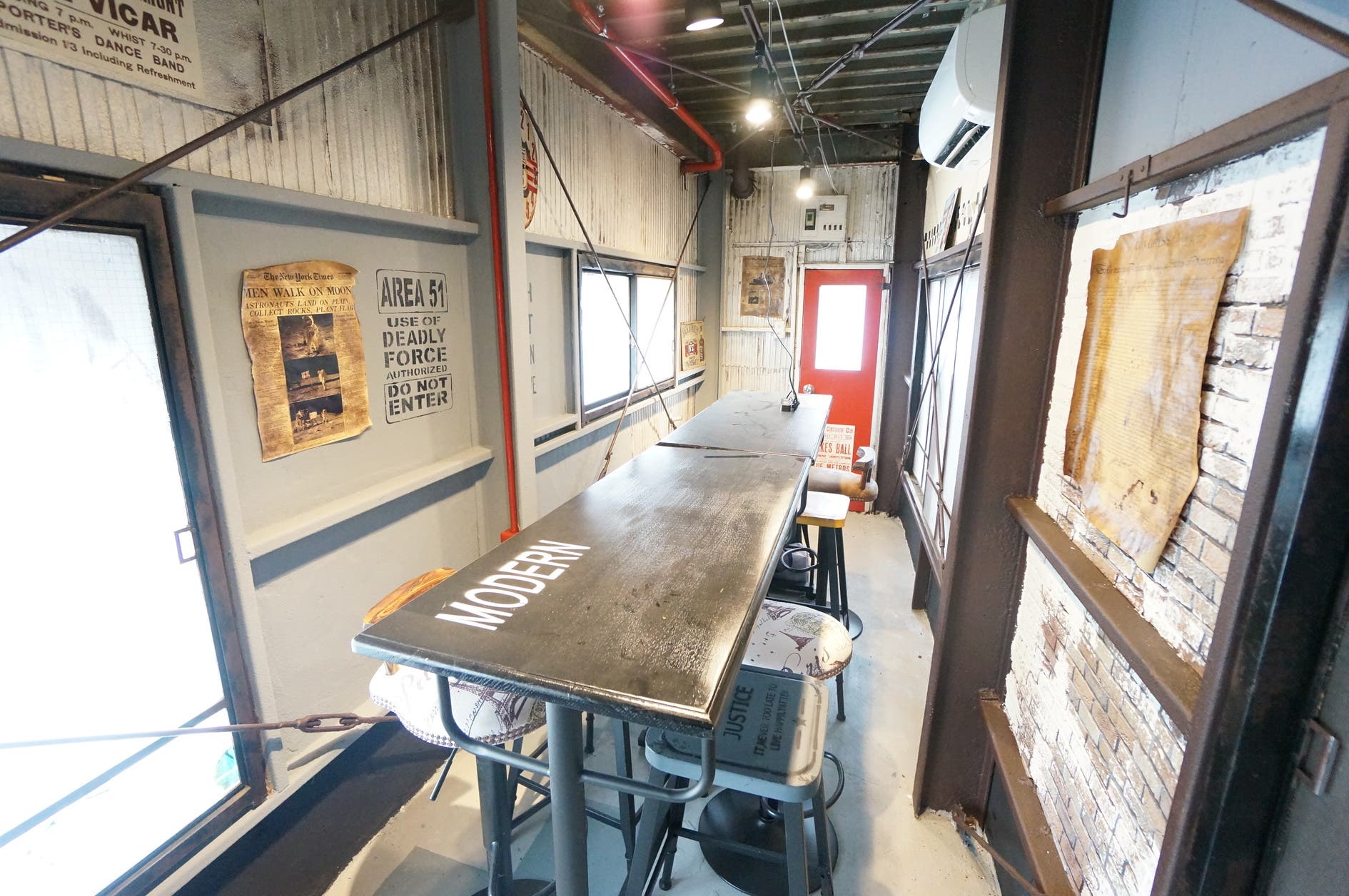 ＜マルチスペース曳舟＞アメリカンダイナーのような内装🍔モニターあり！女子会/パーティー/撮影/会議の写真9