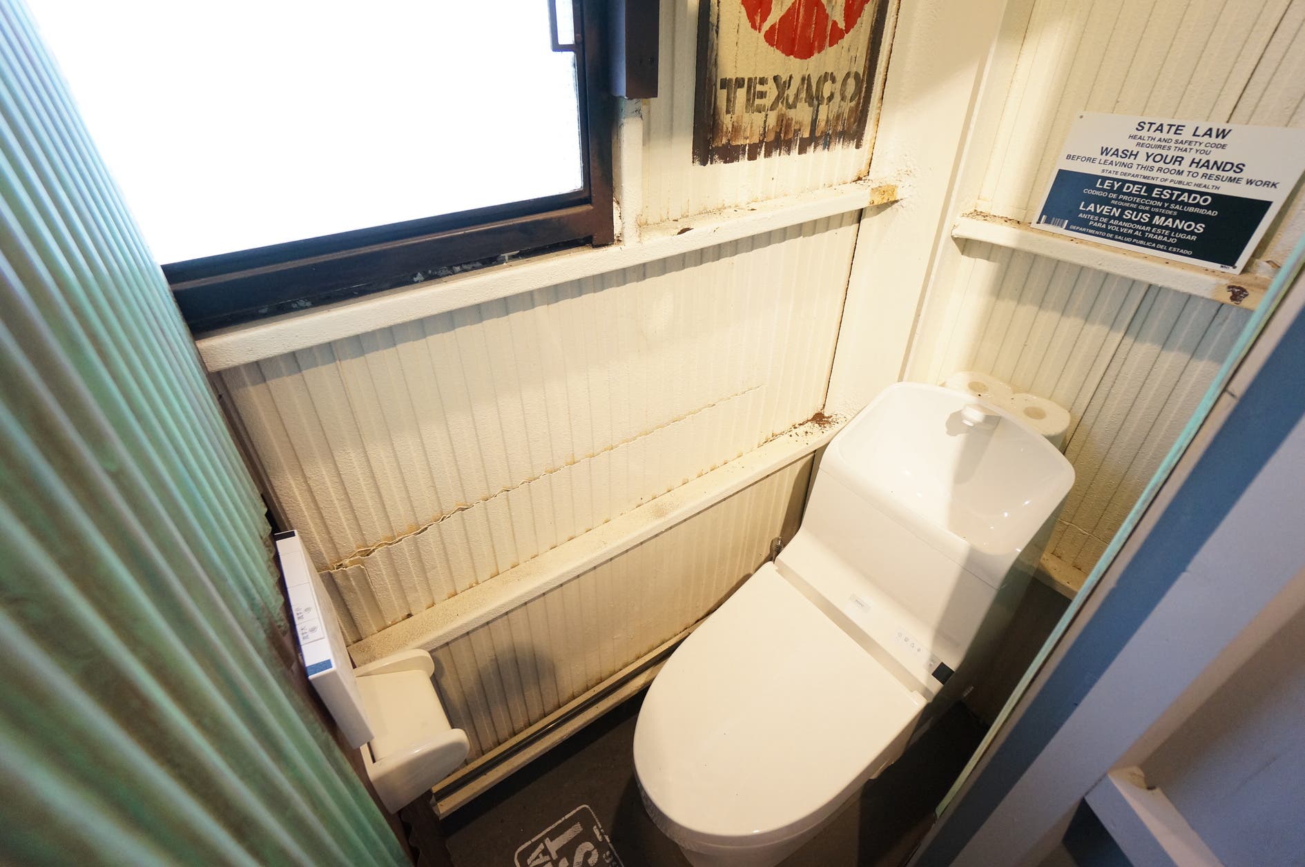 ＜マルチスペース曳舟＞アメリカンダイナーのような内装🍔モニターあり！女子会/パーティー/撮影/会議の写真17