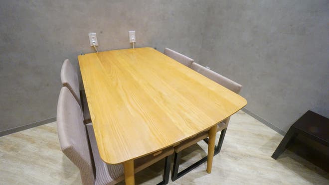 <モディコワーキング4人用No.26>静岡モディのコワーキングスペース✨Wi-Fi/コンセントあり!リモートワーク/Web会議の写真4