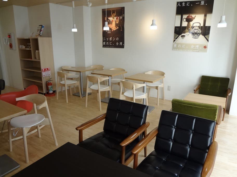  【心斎橋】木のぬくもりを感じる隠れ家風カフェスペース/1-2F貸切の写真1