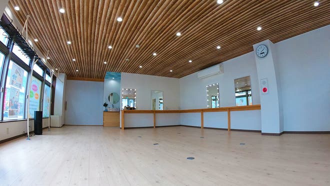 【城野駅から徒歩1分】開放感ある多目的スペースの写真2