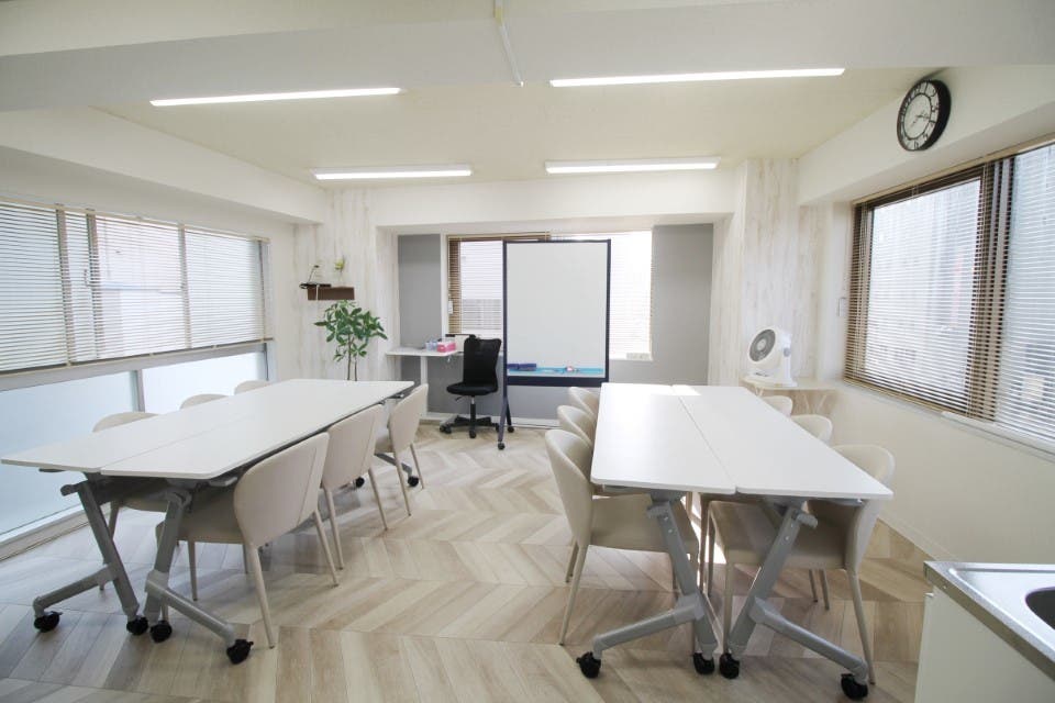 【グラッドスペース】★四谷三丁目駅前10秒★当日予約OK♪1フロア占有 会議 撮影 パーティに！光回線 WiFi 有線LAN の写真8