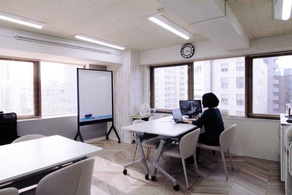 【グラッドスペース】★四谷三丁目駅前10秒★当日予約OK♪1フロア占有 会議 撮影 パーティに！光回線 WiFi 有線LAN の写真11