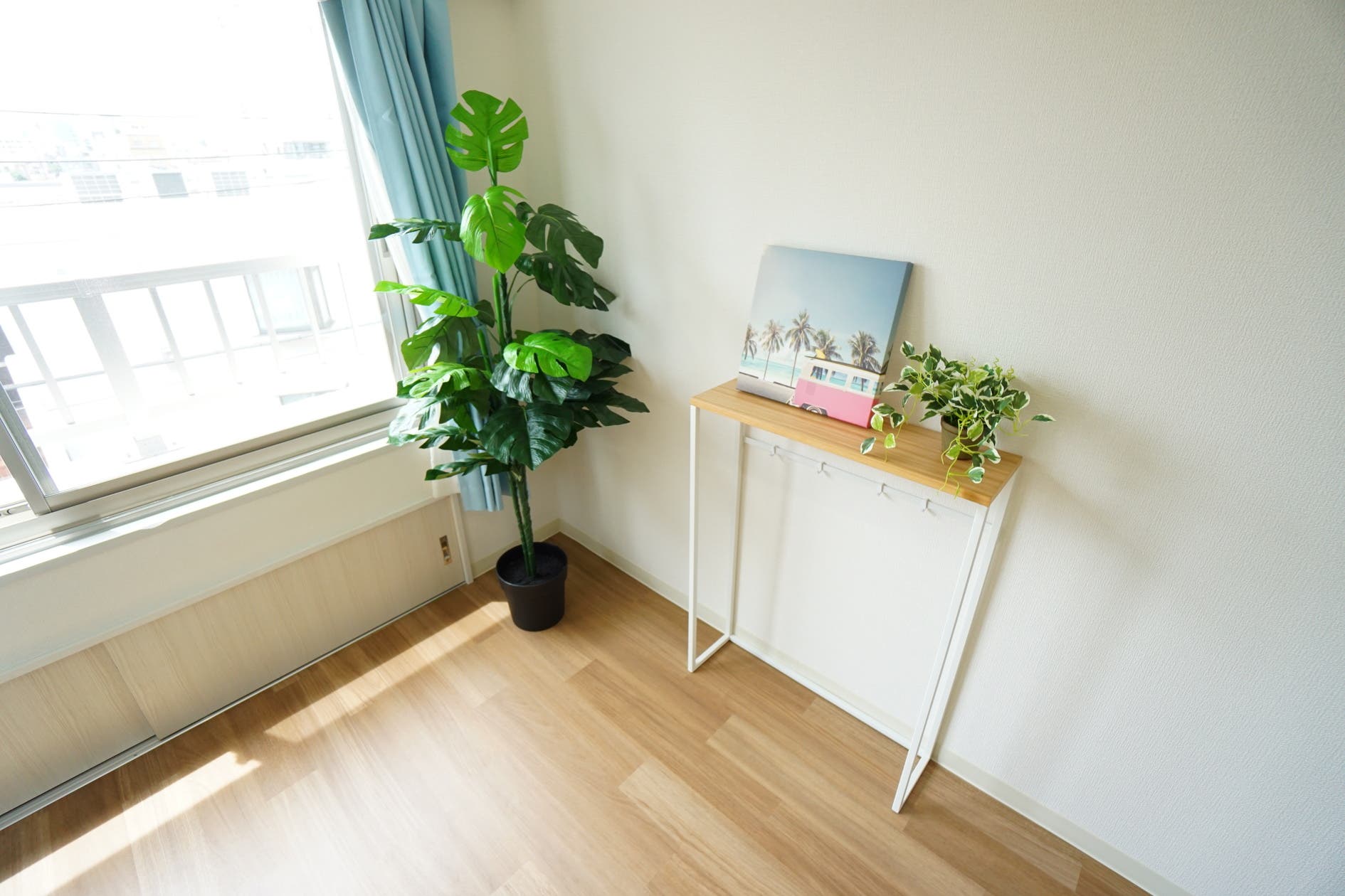 ＜初台ミニマルオフィス404＞高速光回線設置✨完全個室✨モニター/WiFi/マッサージベッド・マットあり！テレワーク/Web会議の写真19