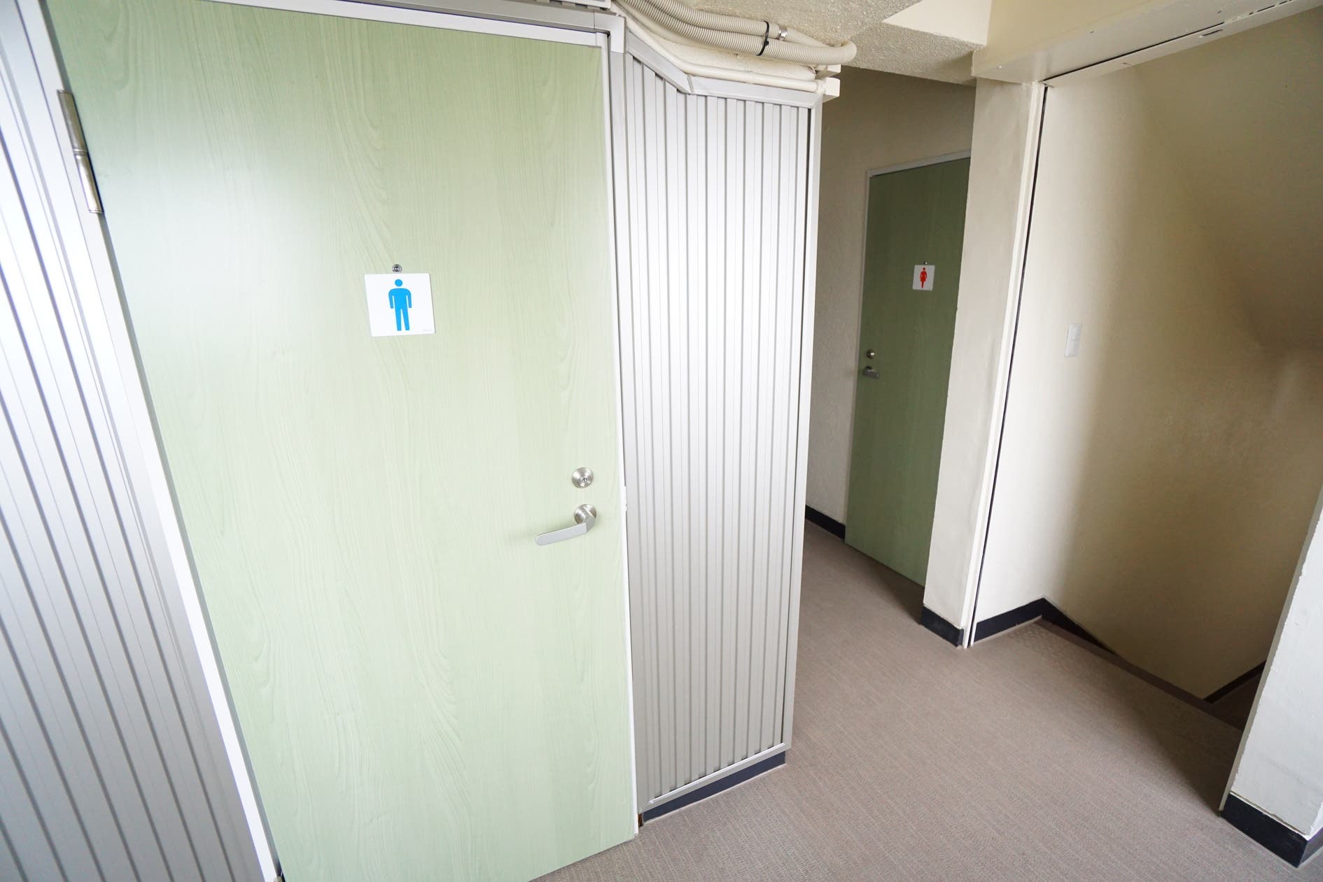 ＜初台ミニマルオフィス404＞高速光回線設置✨完全個室✨モニター/WiFi/マッサージベッド・マットあり！テレワーク/Web会議の写真28