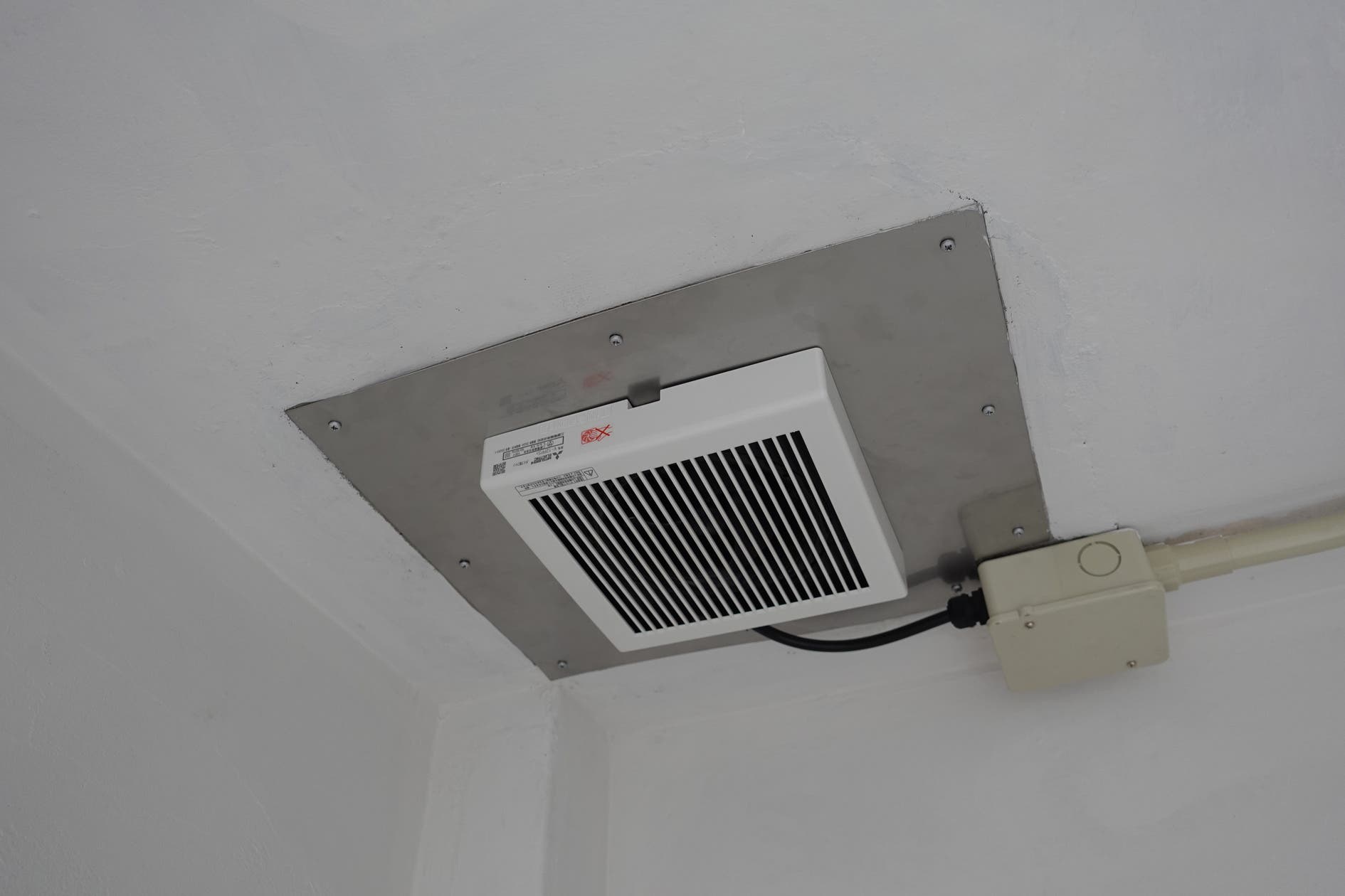 動画撮影/白ホリ/クロマキー【上前津駅/鶴舞公園/大須商店街・徒歩７分】名古屋市中区レンタル撮影スタジオの写真12