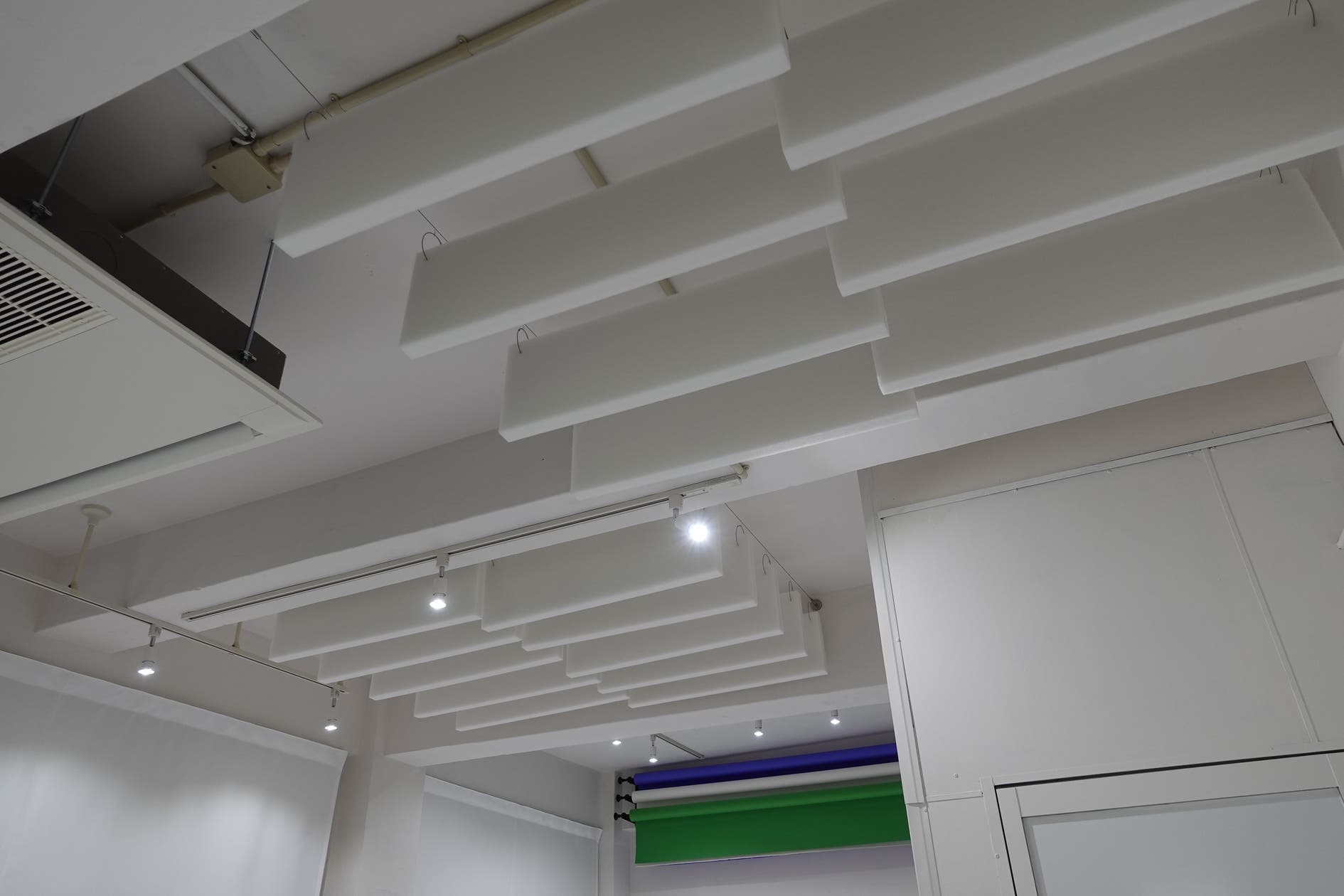 動画撮影/白ホリ/クロマキー【上前津駅/鶴舞公園/大須商店街・徒歩７分】名古屋市中区レンタル撮影スタジオの写真11