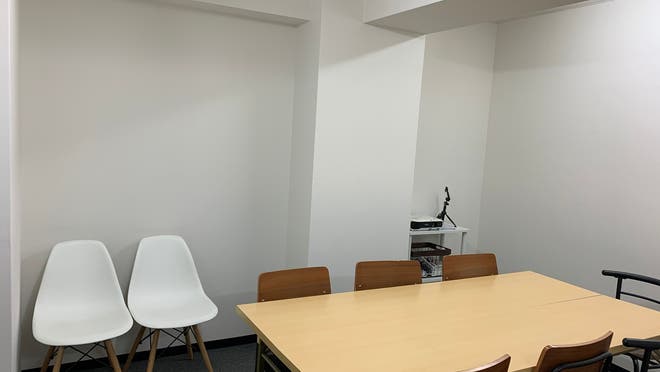 <スクエア会議室>リピート率90%以上♪五反田駅徒歩4分🚃Wi-Fi📶プロジェクター🎥会議/打ち合わせ/テレワークの写真15