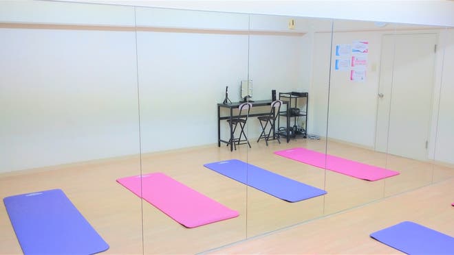 【新大阪駅から5分・西中島南方から3分】ダンス 撮影★大型鏡、WiFi光回線、フローリング、当日予約OK★の写真2