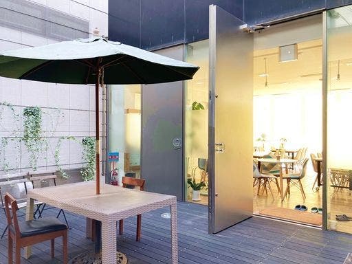 【福岡大名 天神、赤坂駅徒歩8分】セミナー イベント 会議 ミニマルシェ お食事会 ～30名《プロジェクター等備品無料貸し出し》の写真6