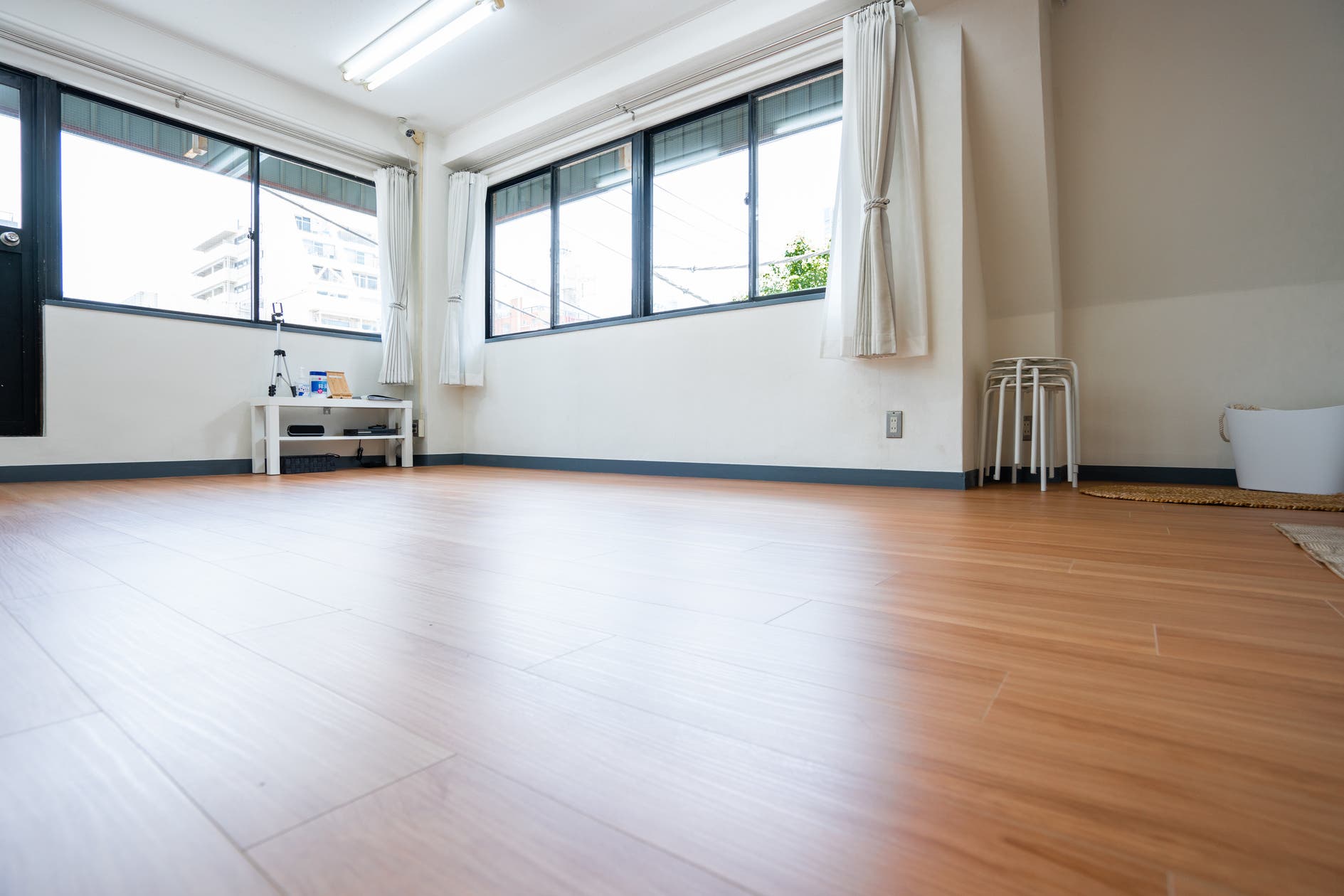 ＜高田馬場駅0分＞ダンスができるレンタルスタジオ/幅4.2m×高さ1.8m鏡付き/着替えスペース有りの写真4