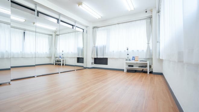 <高田馬場駅0分>ダンスができるレンタルスタジオ/幅4.2m×高さ1.8m鏡付き/着替えスペース有りの写真8