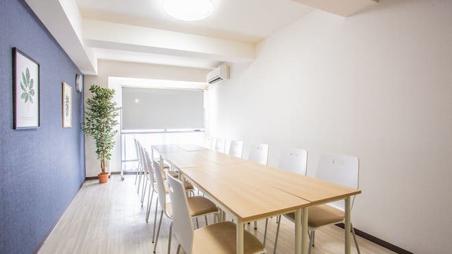 【栄駅6分!20名利用可!】綺麗な室内!WiFi・プロジェクター・ホワイトボード全て無料!ふれあい貸し会議室 栄Aの写真2