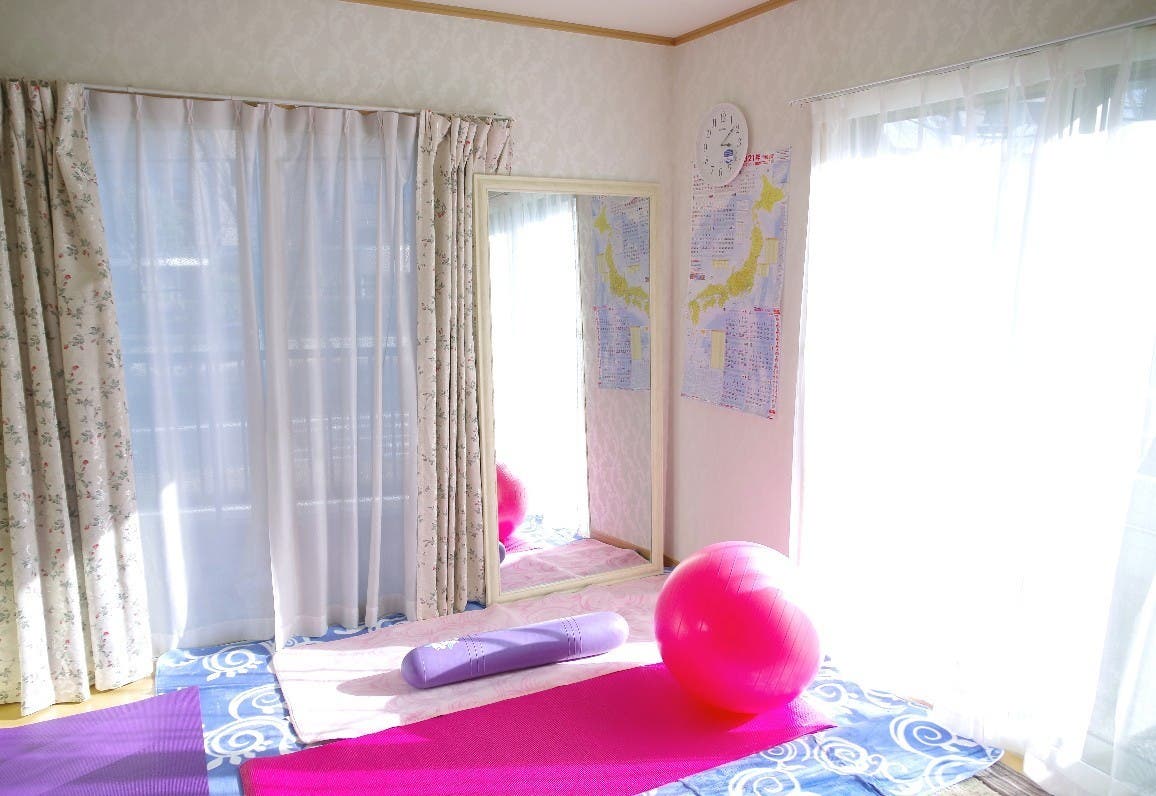 ☆自然光入るホワイト基調の洋室☆セルフ撮影/撮影会/ロケ/ビデオ撮影・演奏会・楽器練習・レッスン/教室などにの写真25