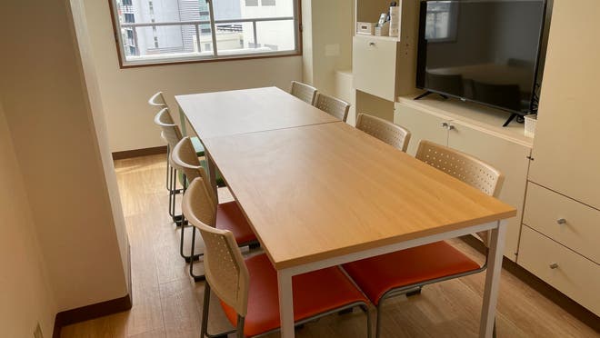 東中野駅西口30秒【即予約可・高速度WiFi・除菌完備】各種教室、会議、商談、面接、研修、ボードゲーム等に最適な個室スペースの写真6