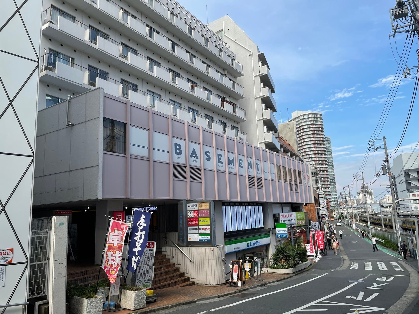 東中野駅西口30秒【即予約可・高速度WiFi・除菌完備】各種教室、会議、商談、面接、研修、ボードゲーム等に最適な個室スペースの写真15