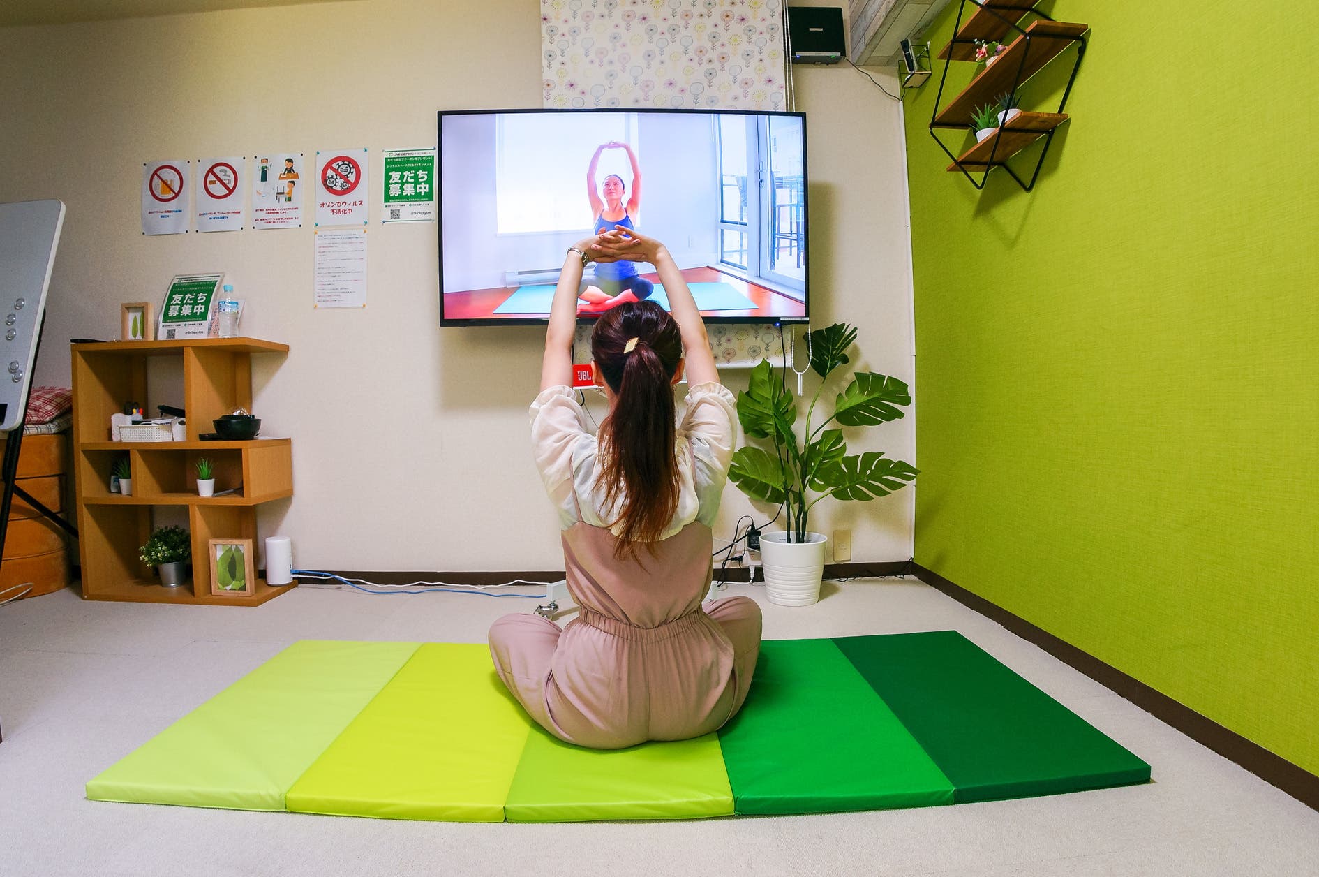 FireTV導入❣心地よい空間で仲間との集い🍃超駅近１分⚡ビジネスも💼余暇も🍵希望を叶えるスペース🍃施術ベッド導入、ネイルもの写真7