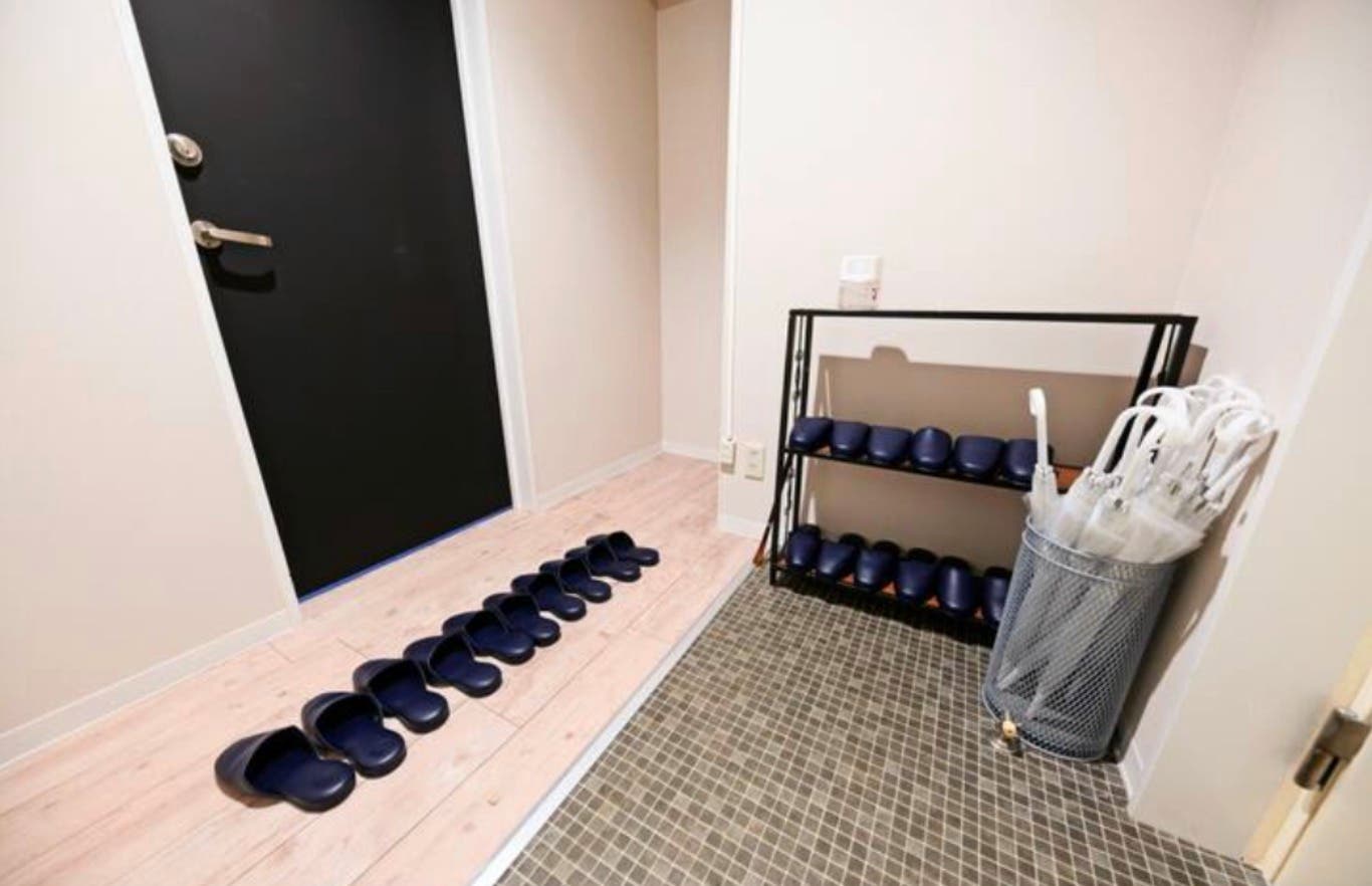 都心からアクセス抜群！15名着席可_路面電車が目の前_清潔モダンな100平米超のお部屋ミニキッチン完備の写真10