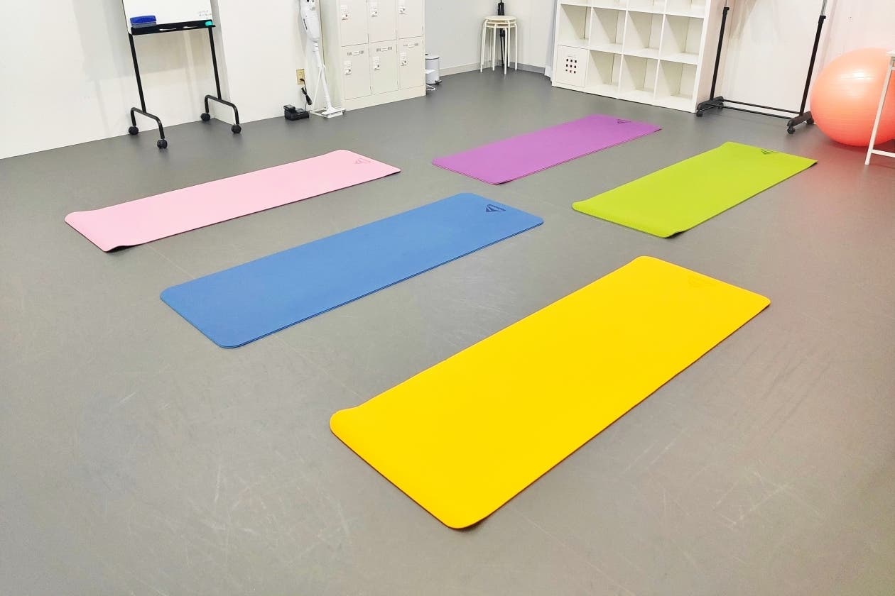 【中野駅2分】ダンスができるレンタルスタジオ／幅5.1mの大型鏡／ダンス・バレエ用リノリウム床／練習・教室利用に最適なスペースの写真16