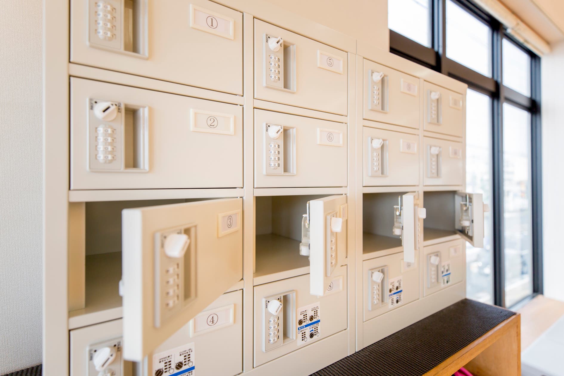 名古屋の広いスタジオはナカガワスタジオ！鏡面、音響、映像設備完備。ダンス、スポーツだけでなくイベントや会議など幅広い用途に対応。の写真6