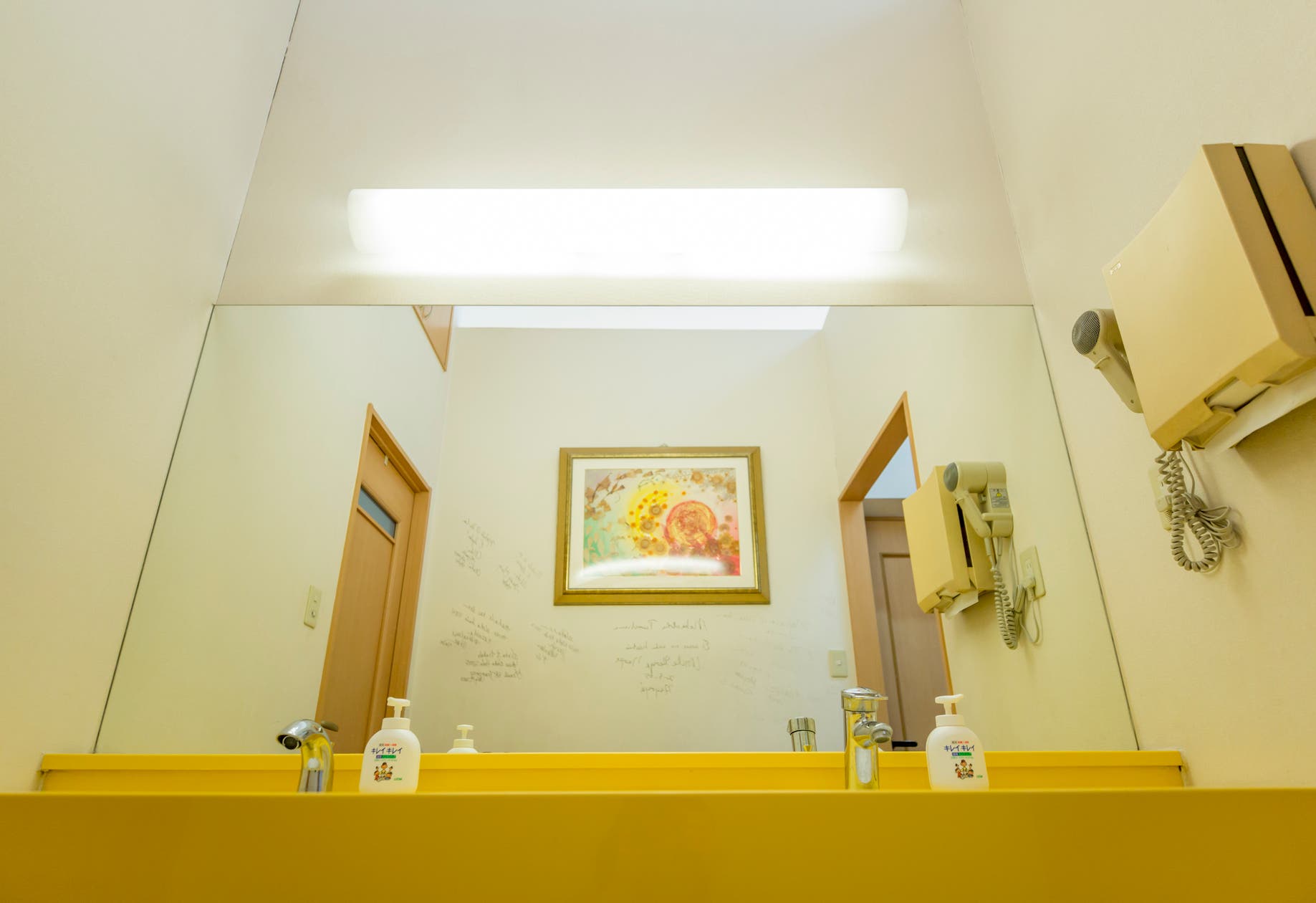 名古屋の広いスタジオはナカガワスタジオ！鏡面、音響、映像設備完備。ダンス、スポーツだけでなくイベントや会議など幅広い用途に対応。の写真7