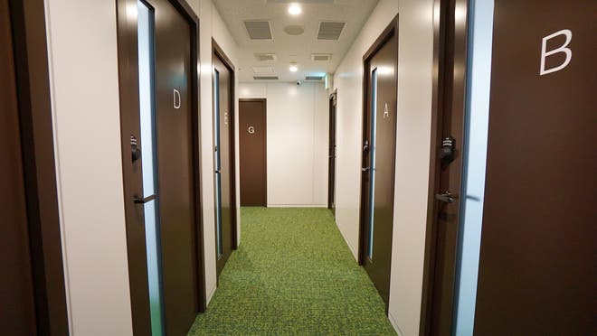 OPENキャンペーン中✨<ODAKYU RENTAL SPACE 本厚木個室D>本厚木駅直結!WiFi/モニター有/Web会議の写真12