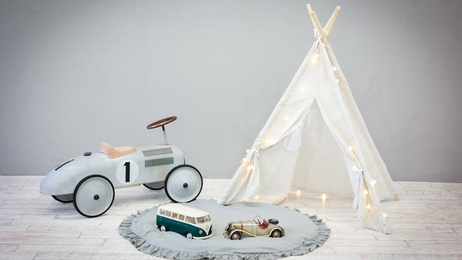 【スタジオジジ / 丸ノ内線 中野富士見町 徒歩30秒】/ 自然光 1h-5000円 / 花壁 / 馬車の写真9