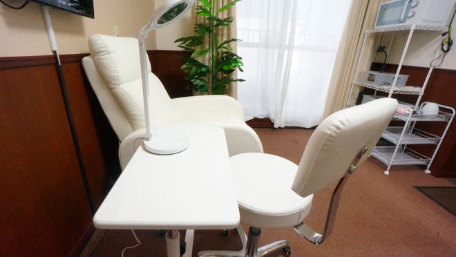 <ひふみサロンスペース504>天満橋駅からまっすぐ!備品充実!リクライニングチェア/施術用ベッドあり♪マッサージ/整体/ネイルの写真7