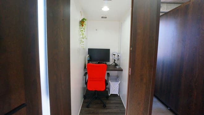 <ONLYONE TIMEOFFICE P1>⭐️光回線導入!⭐️大阪梅田駅から1本✨24時間営業!テレワーク/Web会議/面接の写真4