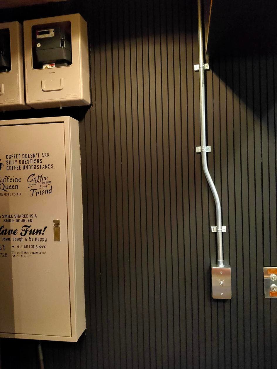 JR蒲田駅3分　カフェ風レンタルスペース（フレッツ光回線WiFi、大型モニター、ホワイトボード設置）の写真16