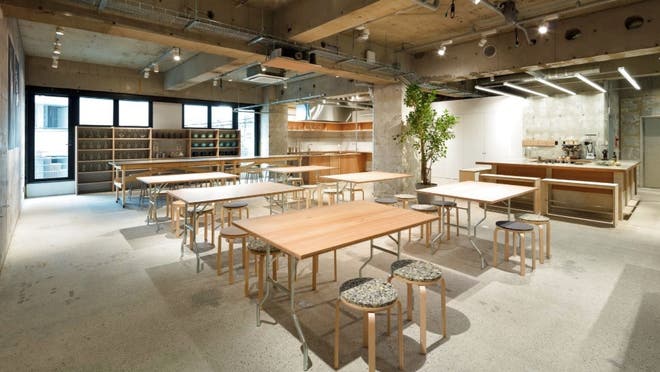 【ドラマ・CMの撮影場所に最適!】カフェ・コワーキングスペース・店舗など複数シーンに対応した撮影スタジオの写真1