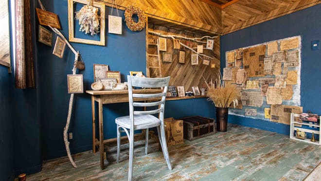 【キューブスタジオ】2階建ての広々100㎡ ! 柔らかな自然光 ガーリーなハウススタジオ 控室有りの写真2