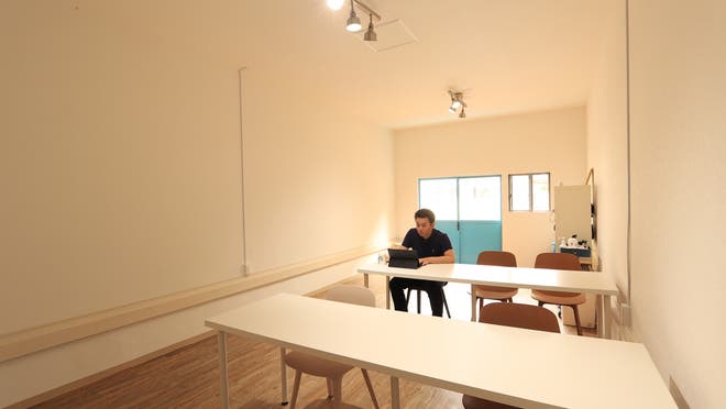 冬割実施中⛄【青の外壁】#レンタルスペース#新年会#ママ会#女子会#撮影#テレワーク#会議"Blueseason"🎉の写真3