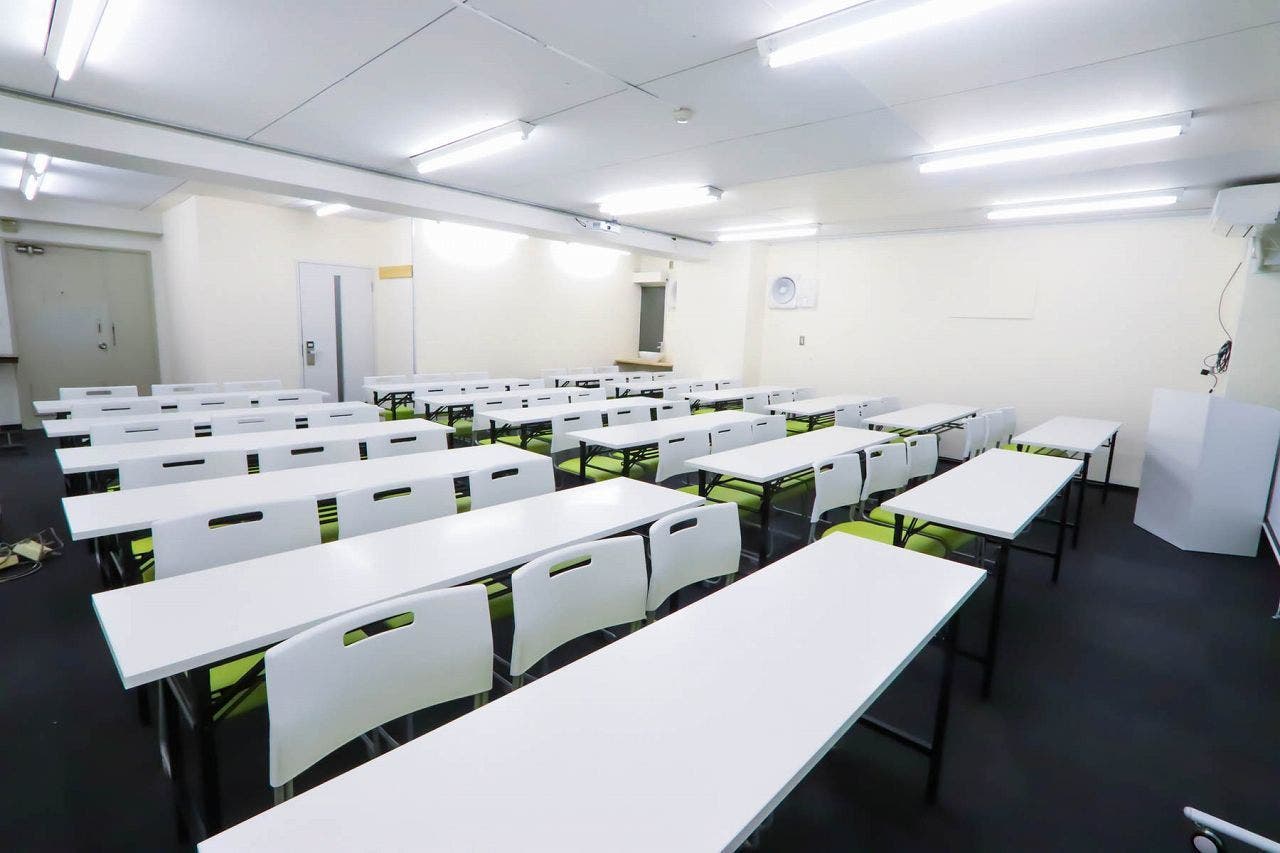 【渋谷駅徒歩1分！ヒカリエ隣！54名利用可！】プロジェクター・ホワイトボード・WiFi全て無料！ふれあい貸し会議室 渋谷No30の写真5