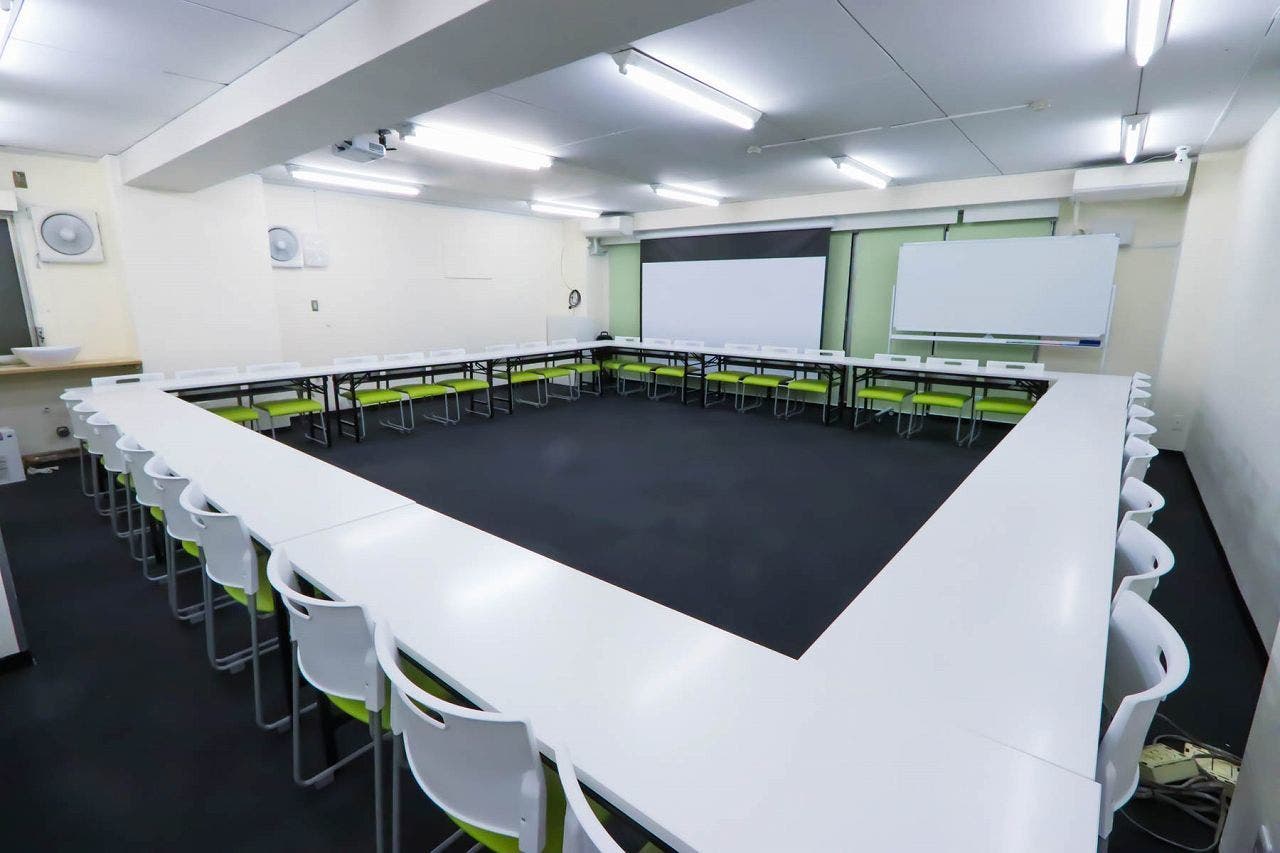 【渋谷駅徒歩1分！ヒカリエ隣！54名利用可！】プロジェクター・ホワイトボード・WiFi全て無料！ふれあい貸し会議室 渋谷No30の写真12