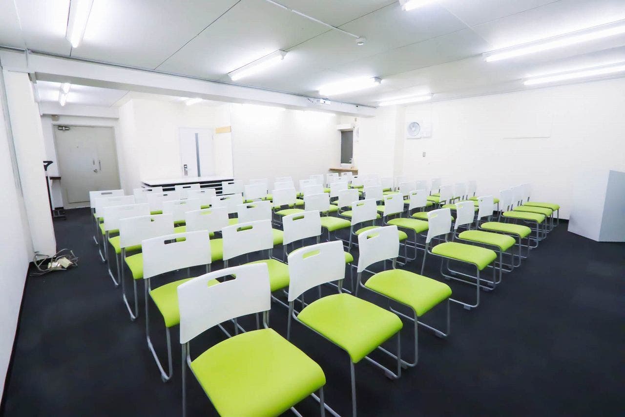 【渋谷駅徒歩1分！ヒカリエ隣！54名利用可！】プロジェクター・ホワイトボード・WiFi全て無料！ふれあい貸し会議室 渋谷No30の写真16