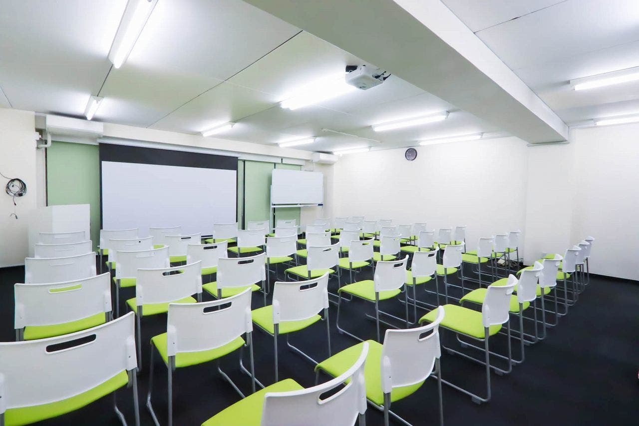 【渋谷駅徒歩1分！ヒカリエ隣！54名利用可！】プロジェクター・ホワイトボード・WiFi全て無料！ふれあい貸し会議室 渋谷No30の写真17