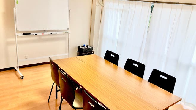 坂戸駅3分/即予約可/無料WiFi/除菌グッズ/大きな窓で換気OK/個室/格安/8名の写真6