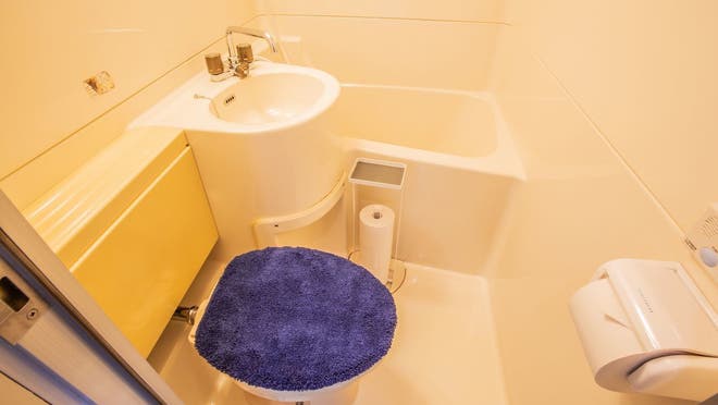 【烏丸駅16番出口2分!12名】綺麗な室内!WiFi・プロジェクター・ホワイトボード全て無料!ふれあい貸し会議室 京都A-306の写真12