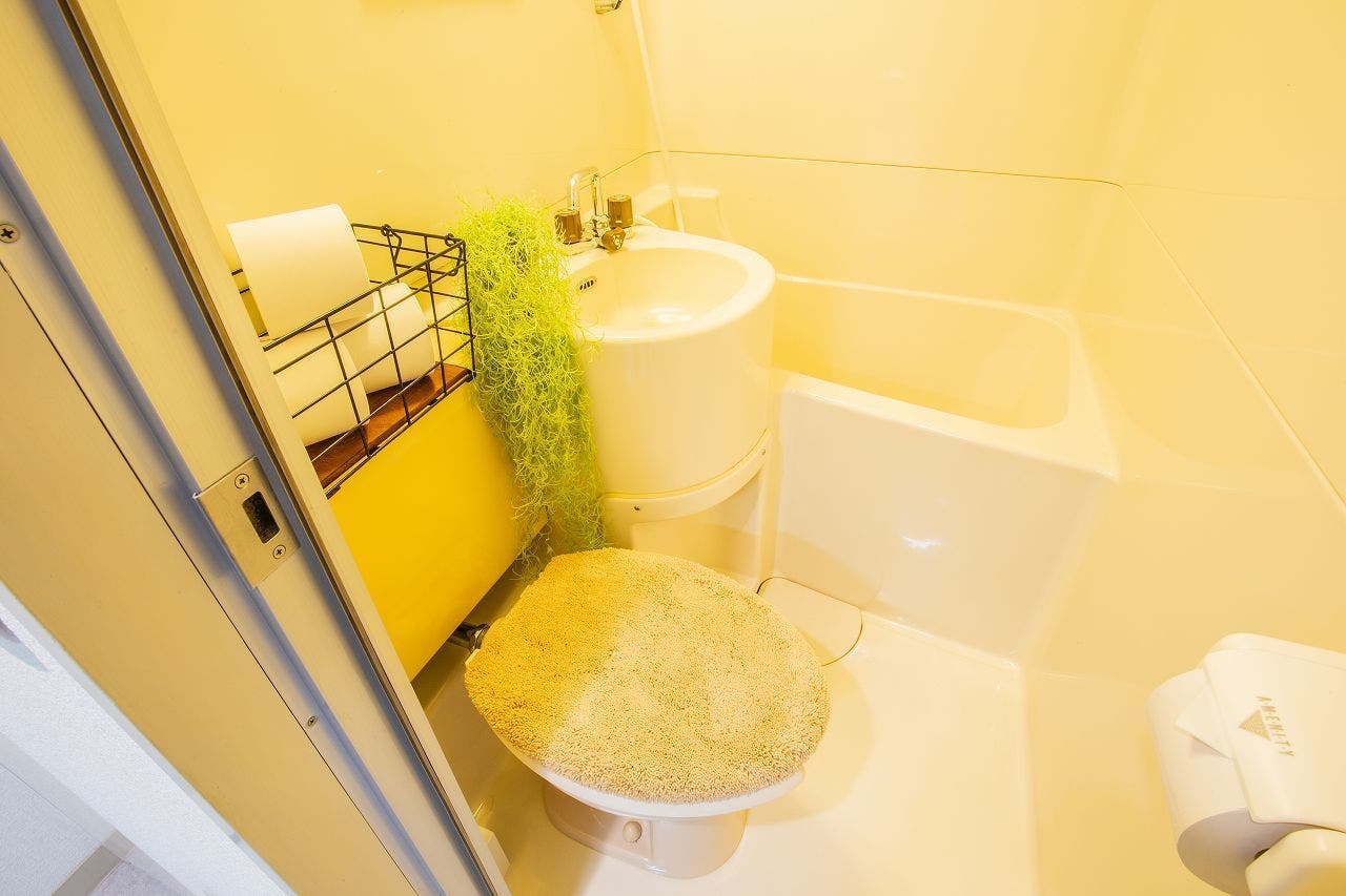 【烏丸駅16番出口2分！12名】綺麗な室内！WiFi・プロジェクター・ホワイトボード全て無料！ふれあい貸し会議室 京都B-505の写真12