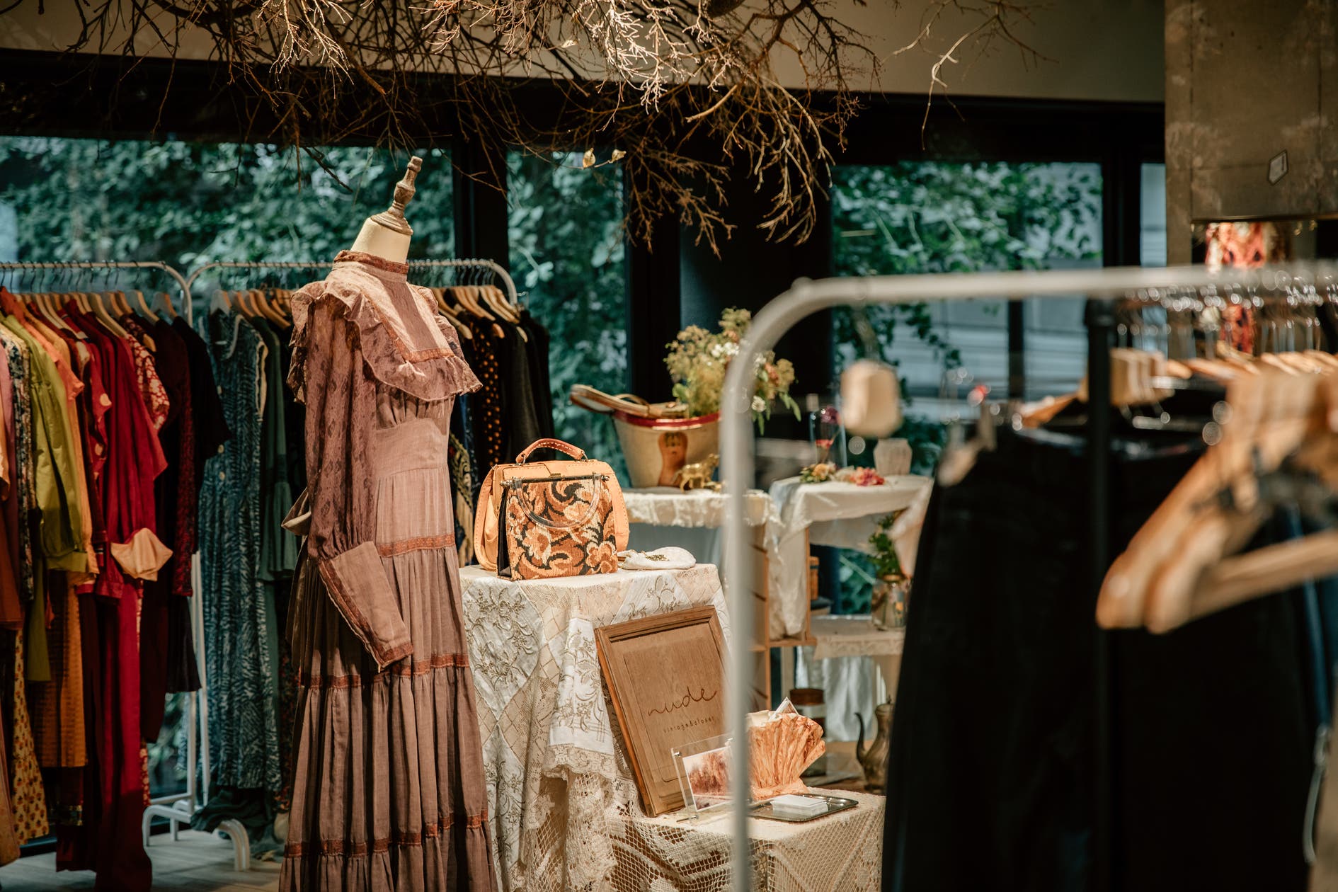 【ドラマ・CMの撮影場所に最適！】カフェ・コワーキングスペース・店舗など複数シーンに対応した撮影スタジオの写真10