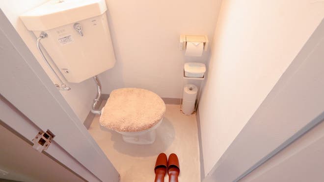 【三越前駅1分!18名】綺麗な室内!WiFi・プロジェクター・ホワイトボード全て無料!土足可!ふれあい貸し会議室 三越前Aの写真12