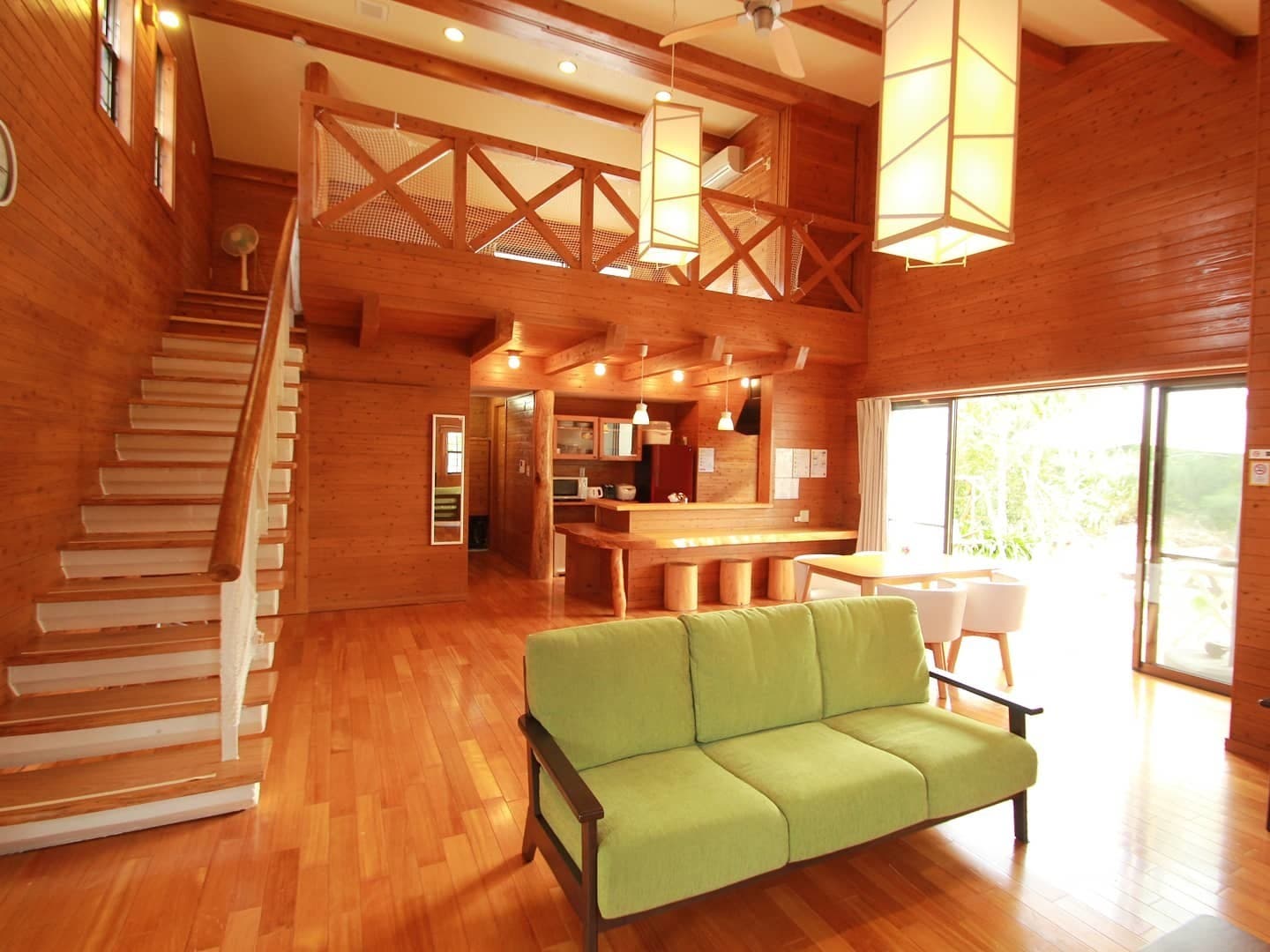 『KARIN』オシャレなスペースを一棟貸切り！徒歩圏内には美しいビーチも！の写真9