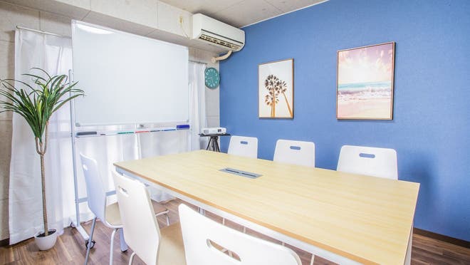 【天王寺駅3分!10名】綺麗な室内!プロジェクター・ホワイトボード全て無料!ふれあい貸し会議室 天王寺B-201の写真1