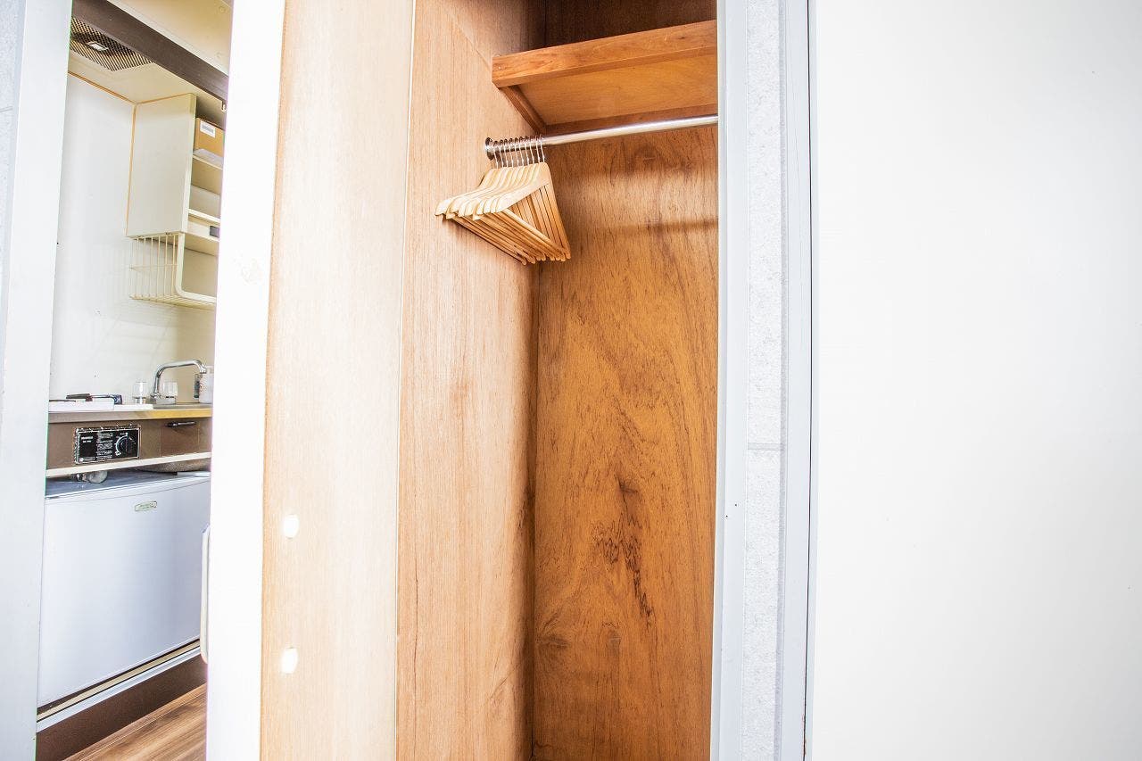 【天王寺駅3分！10名】綺麗な室内！プロジェクター・ホワイトボード全て無料！ふれあい貸し会議室 天王寺B-201の写真9