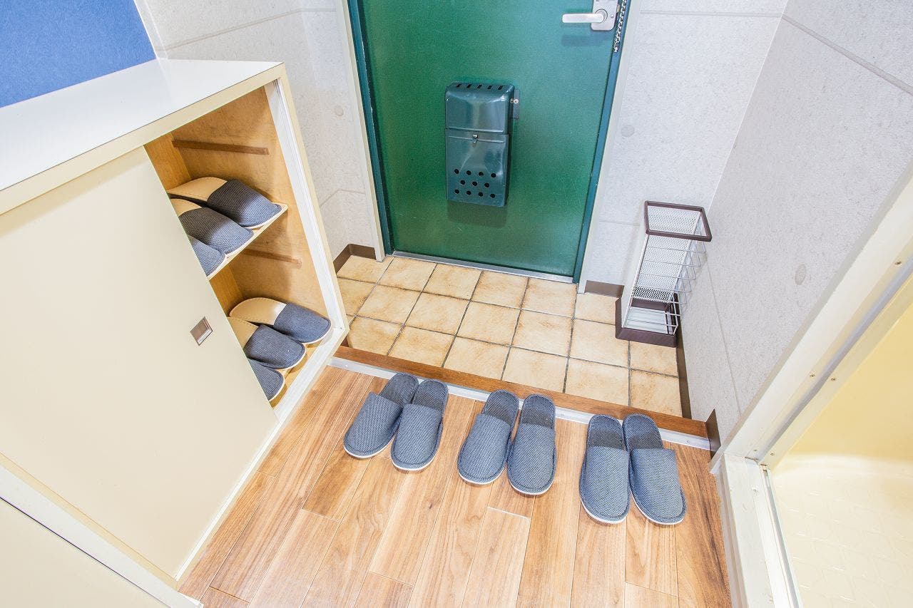 【天王寺駅3分！10名】綺麗な室内！プロジェクター・ホワイトボード全て無料！ふれあい貸し会議室 天王寺B-201の写真11