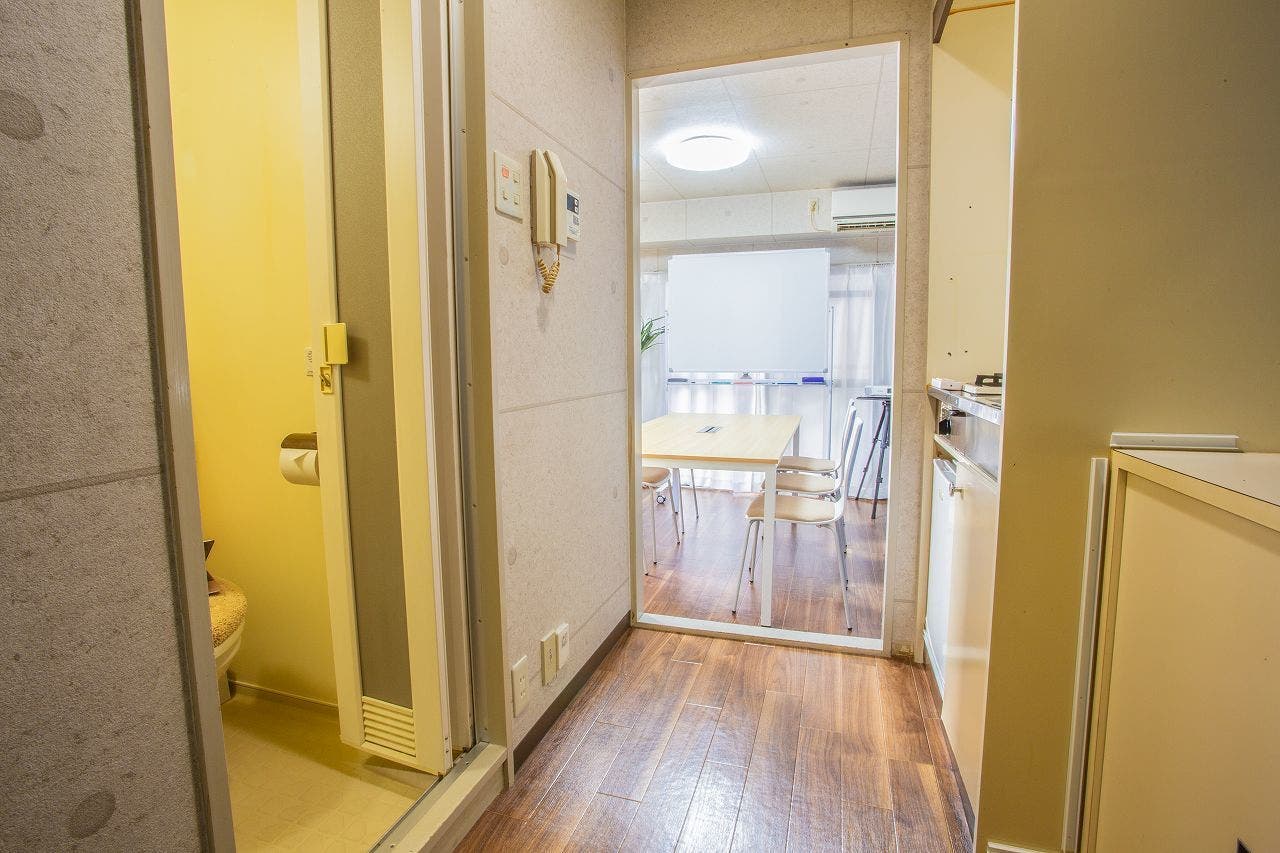 【天王寺駅3分！10名】綺麗な室内！プロジェクター・ホワイトボード全て無料！ふれあい貸し会議室 天王寺B-201の写真12