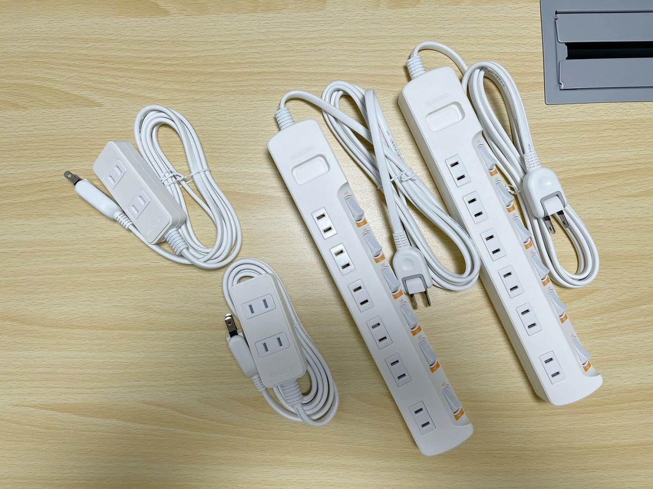 【天王寺駅3分！10名】綺麗な室内！プロジェクター・ホワイトボード全て無料！ふれあい貸し会議室 天王寺B-201の写真15